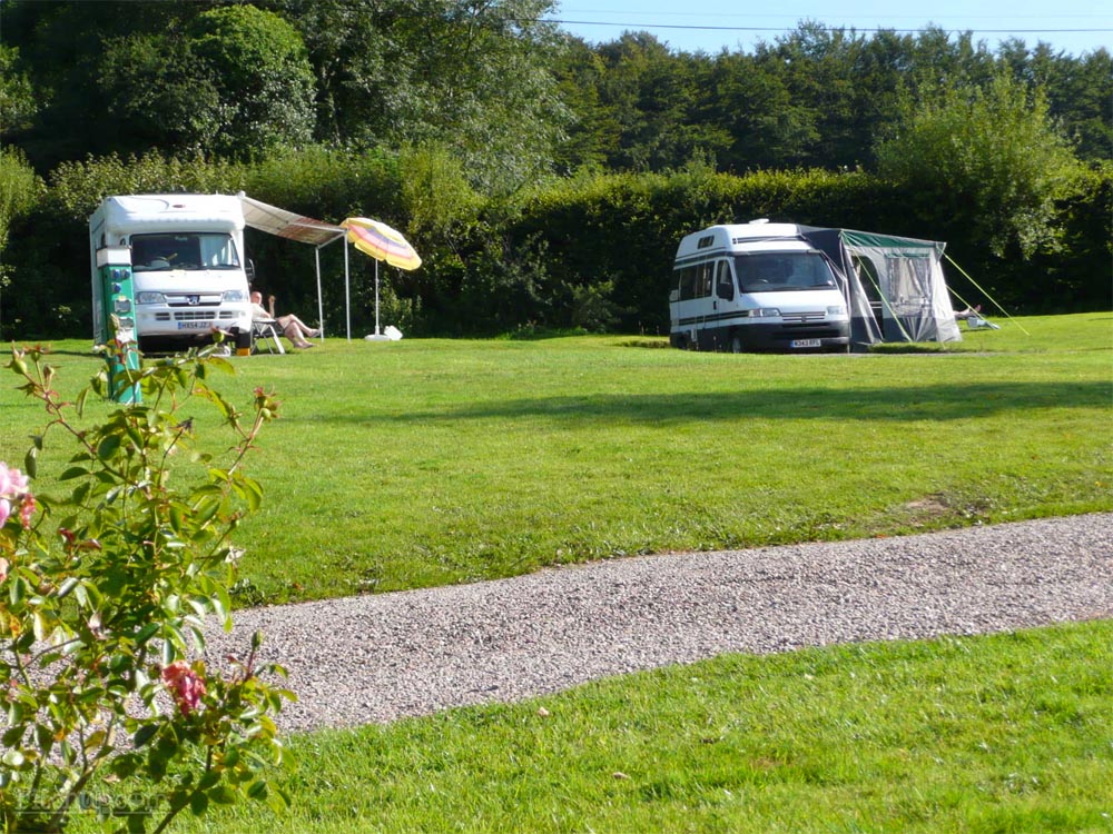 Top 10 Private Caravan Rentals Lowtrow Cross Caravan Site Taunton