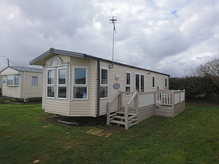 ABI Beverly 8-Berth Static Caravan Hire Scratby - From £45/Night