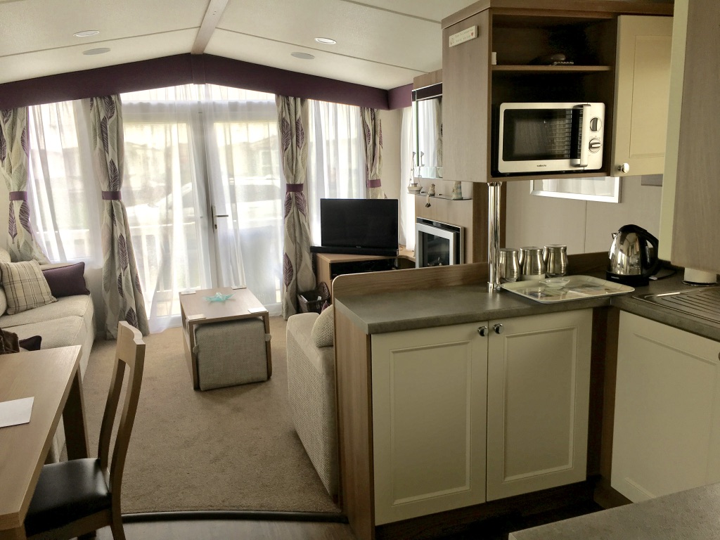 Swift Bordeaux 6-Berth Static Caravan Hire Potter Heigham - From £0/Night