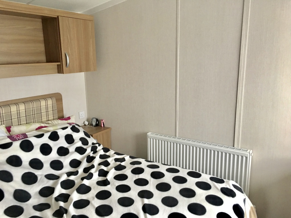 Swift Bordeaux 6-Berth Static Caravan Hire Potter Heigham - From £0/Night