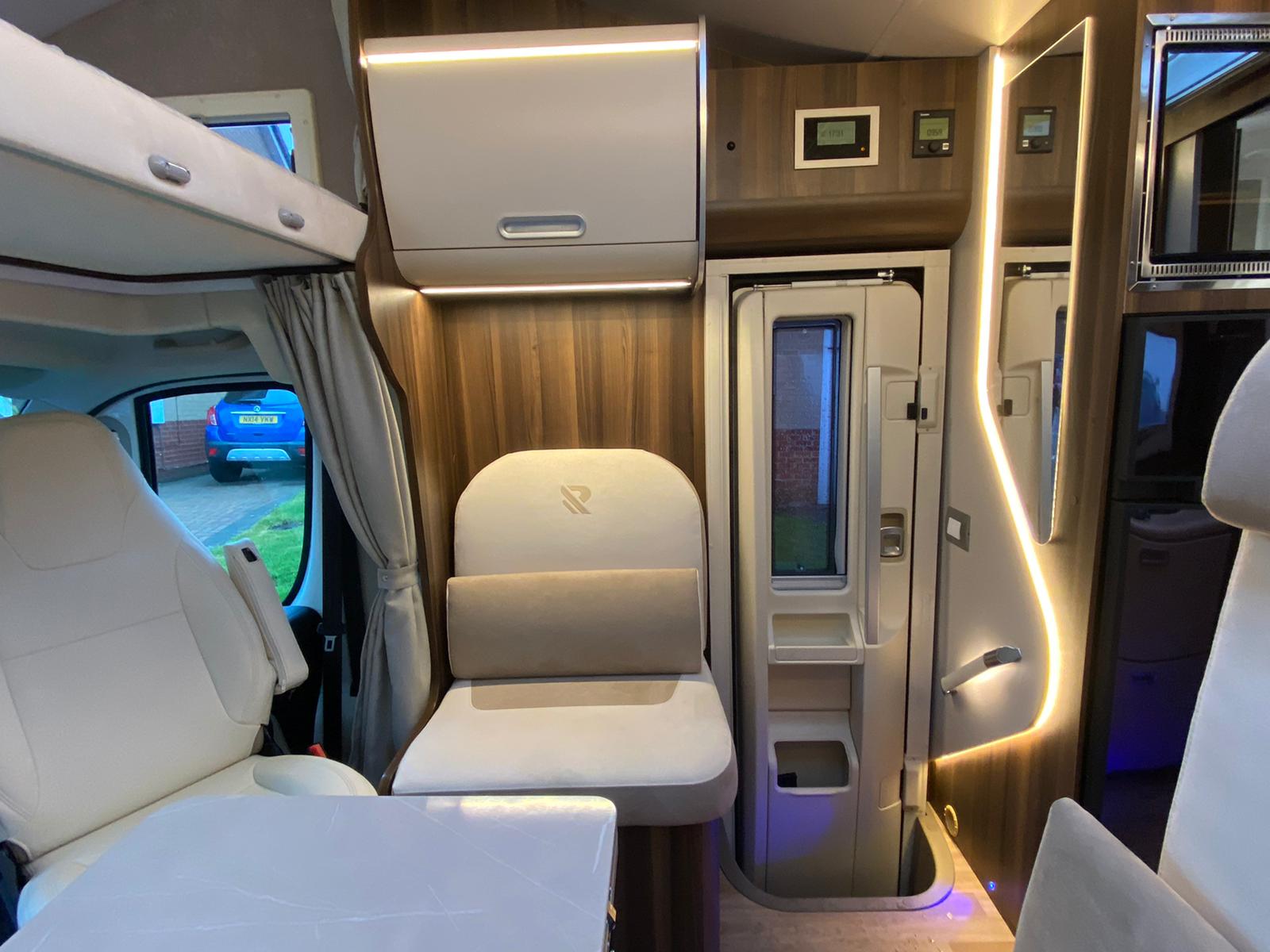 Motorhome hire Stockton On Tees - Fiat Rimor Superbrig Suite 695 TC