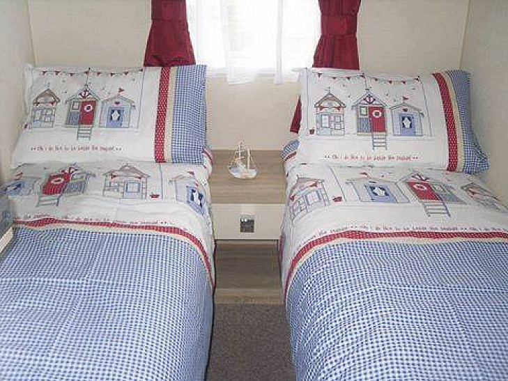 Static Caravan hire Hopton-on-Sea - Willerby Bluebird Caprice