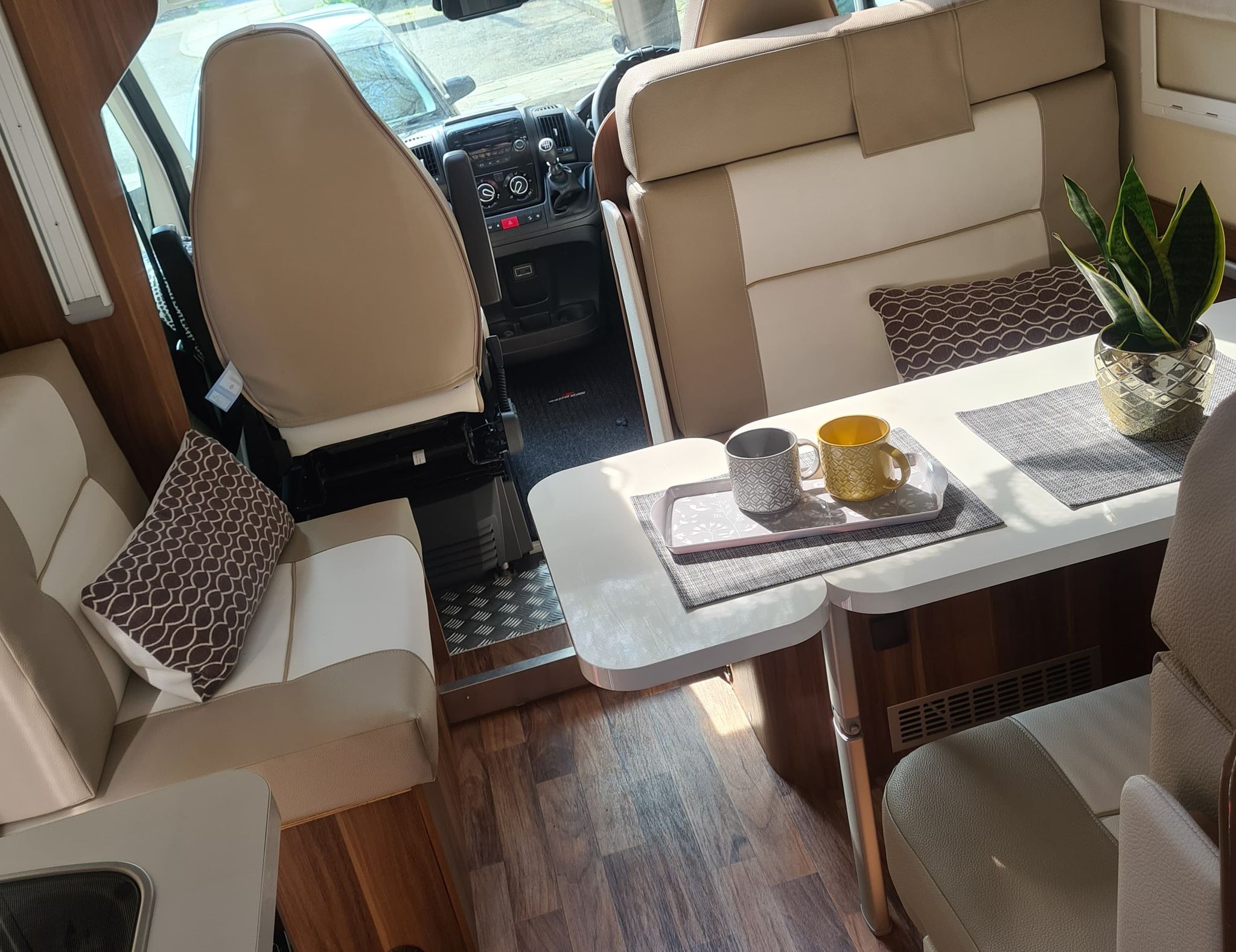 fiat roller 6-Berth Motorhome Hire southport - From £115/Night