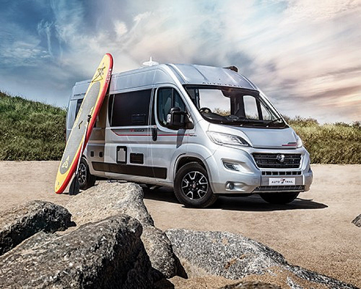 AUTO TRAIL 2-Berth Motorhome Hire Oxford - From £125/Night