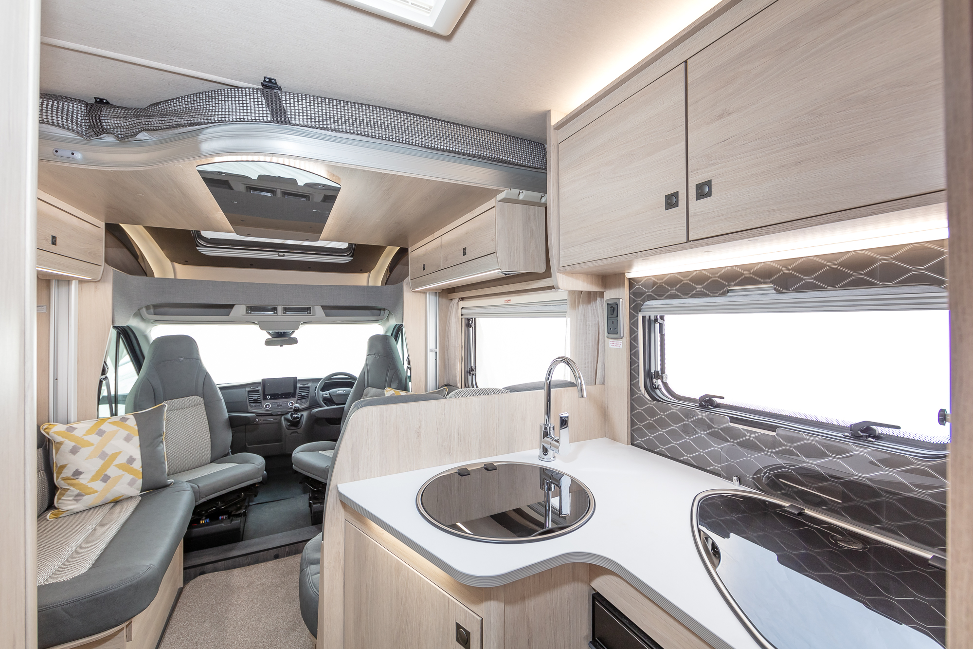 Motorhome hire Exeter - Ford Auto Trail F70