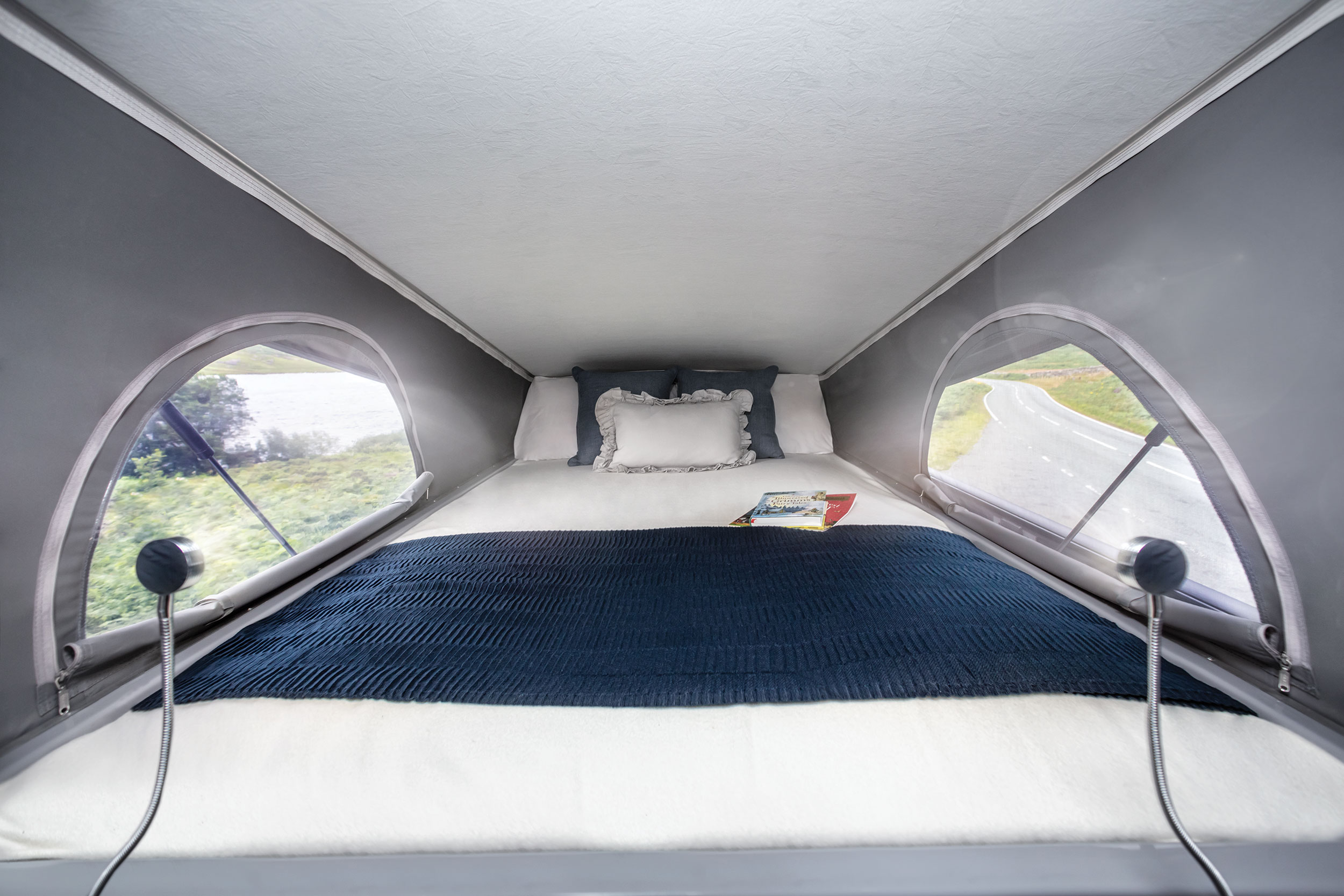 Campervan hire Tiffield - Autotrail Expedition 68