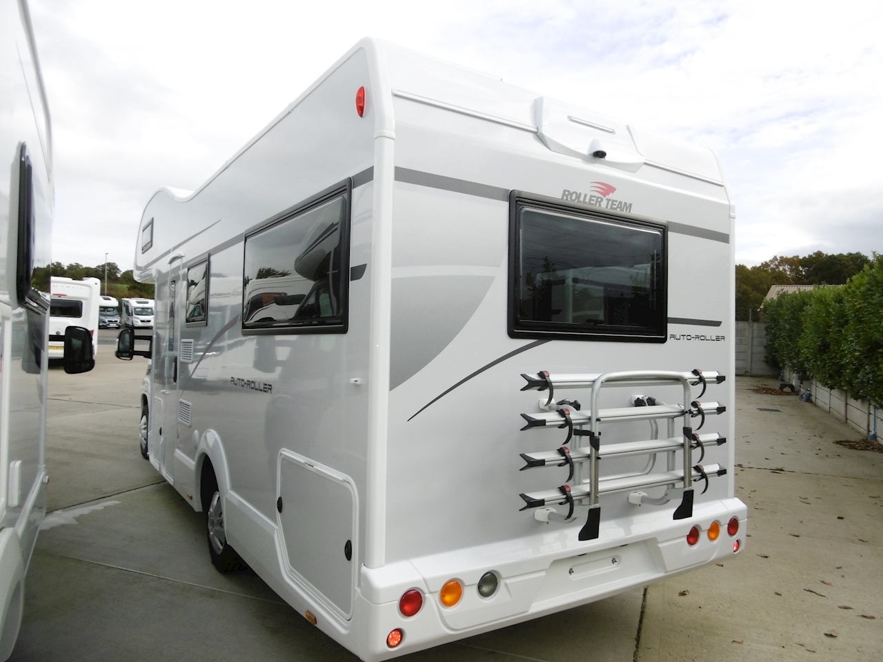 Roller Team, 6-Berth Motorhome Hire Maidenhead - From £95/Night