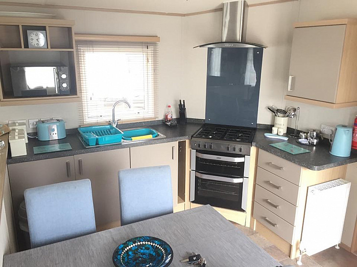 ABI Roxbury 6-Berth Static Caravan Hire Filey - From £130/Night