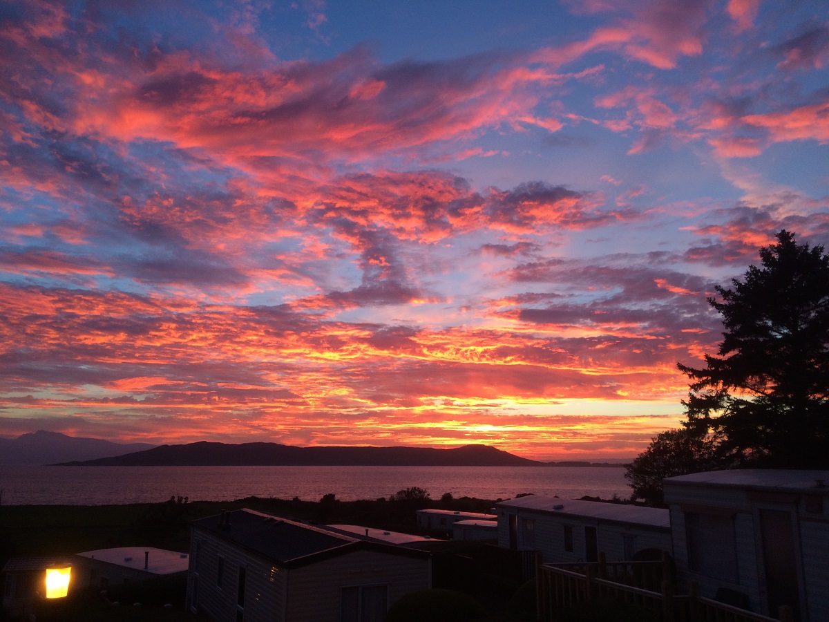 Top 10 Private Caravan Rentals Westbourne House Caravan Park Millport