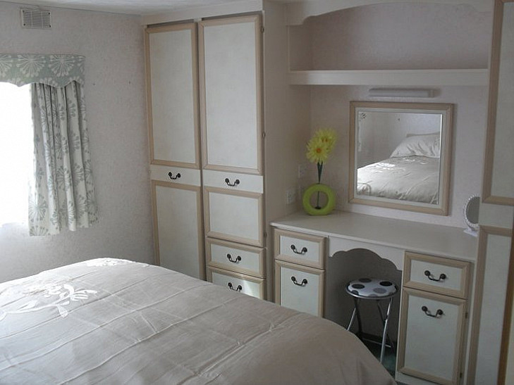 bk bluebird 6-Berth Static Caravan Hire Tal-y-Bont - From £0/Night